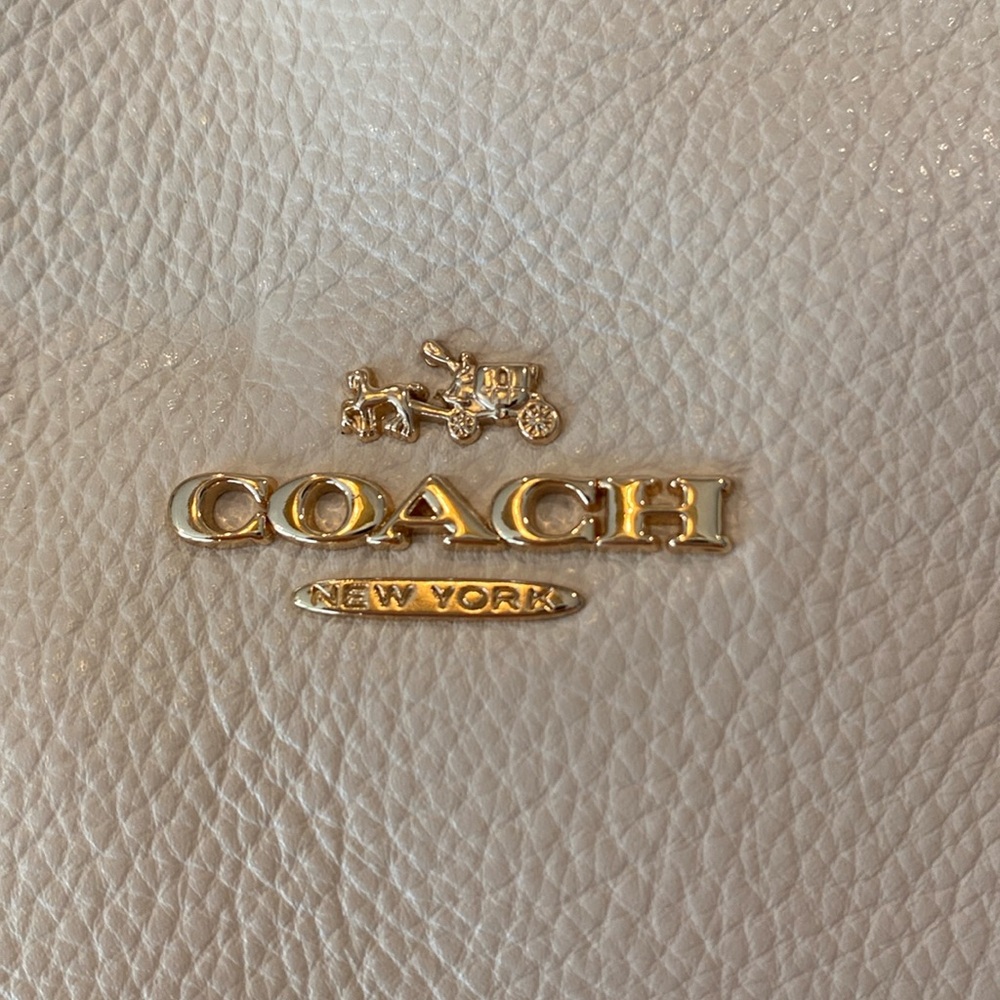 Beautiful Off White / Cream Color Coach Bag - Gem